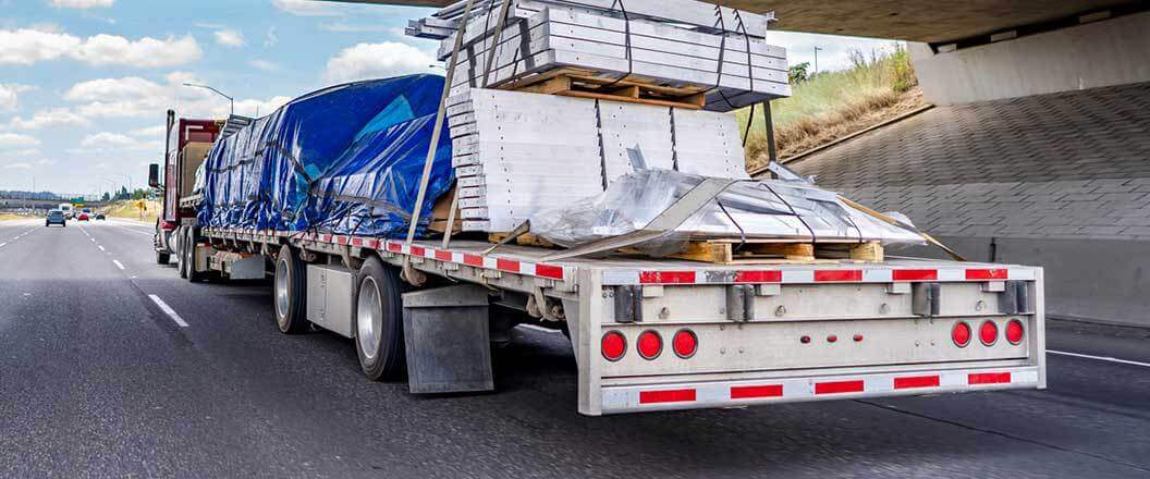 Wide Load Vs Oversize Load: Staying Safe Past Federal Limits