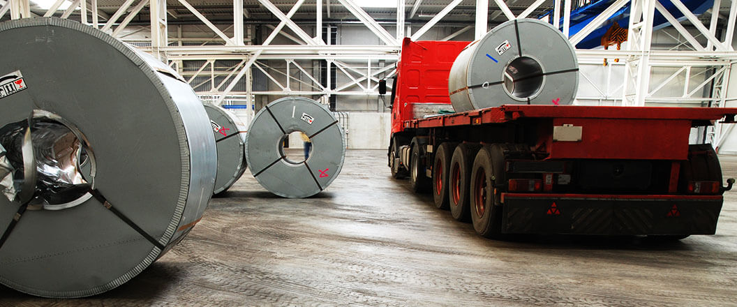 How is Steel Transported? What You Need to Know